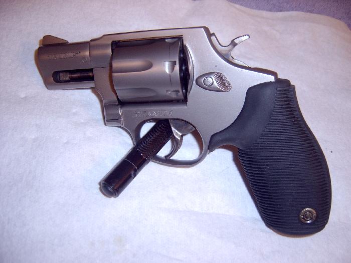 Taurus 617 2