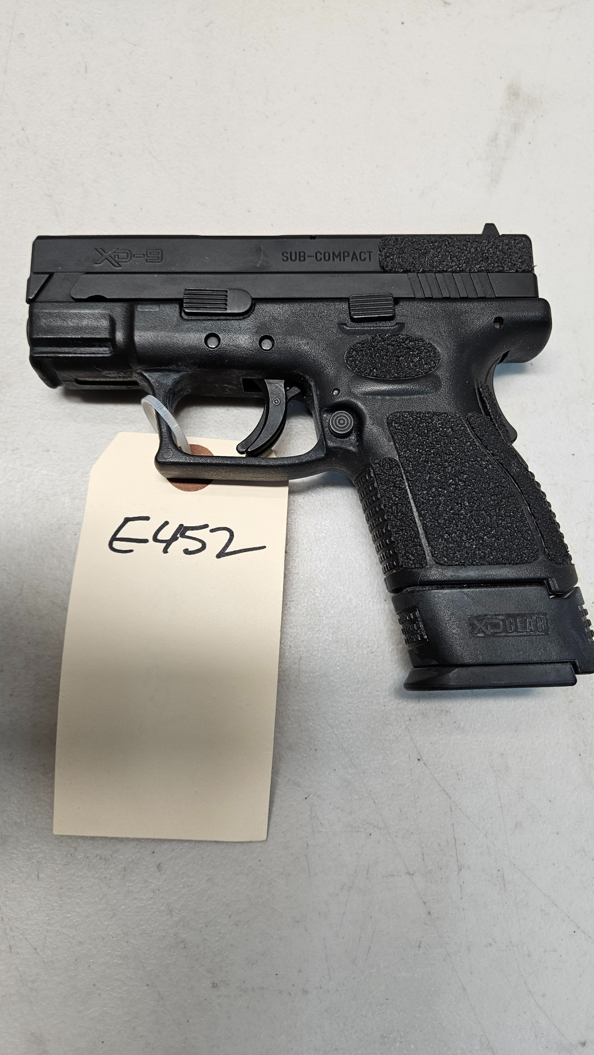 Springfield Armory XD SUB COMPACT-POLICE SEIZURE-W/MAG-AS IS