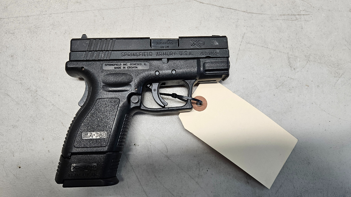 Springfield Armory Model Xd-40 Sub Compact-Police Seizure-W/Mag-As Is ...