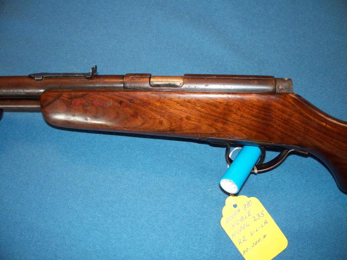 Noble - Noble Model 235 Pump Action 22 - Picture 7