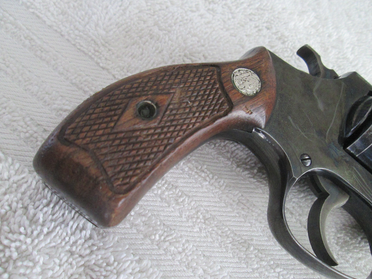 S&W Chiefs Special Smith & Wesson Model 36 Chiefs Special .38 ...