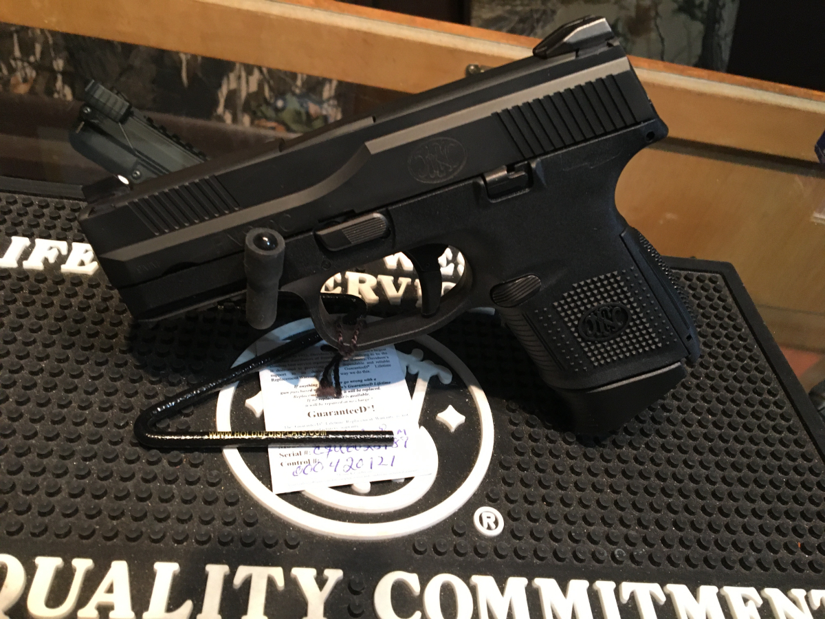 This Fnh Fns-9c New 9mm Luger For Sale at GunAuction.com - 17143706
