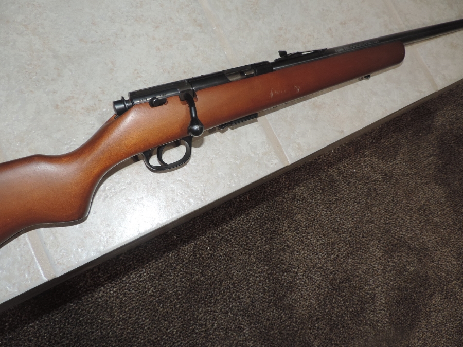 Marlin 925m In 22 Mag Rifle With No Reserve .22 Magnum For Sale at ...
