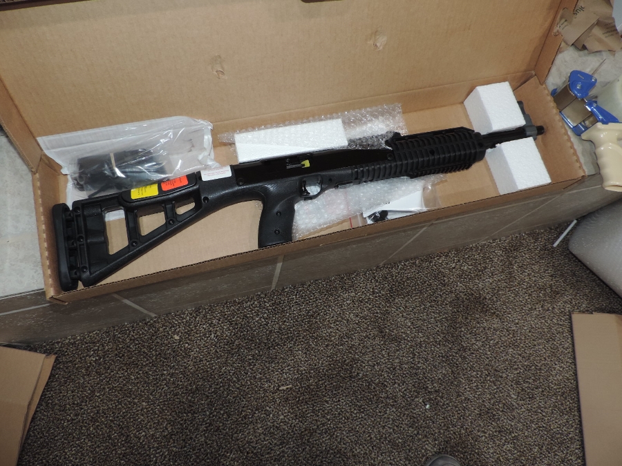 Hi Piont 40 Caliber Rifle New In The Box With No Reserve .40 S&W For ...