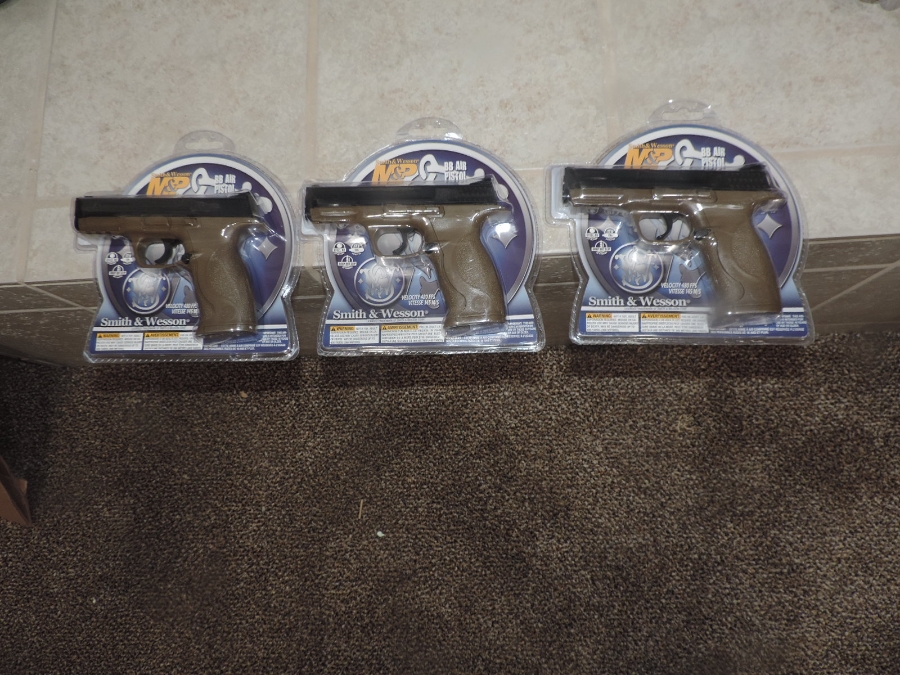 3 - Smith Wesson M&P Bb Guns New In The Box For Sale at GunAuction.com ...