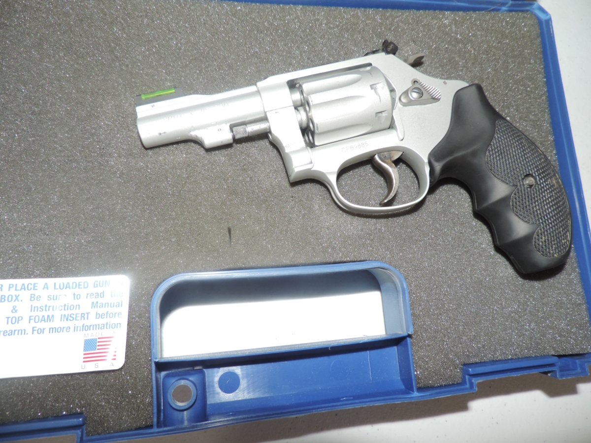 SMITH WESSON 317-3 IN 22 LONG RIFLE ARILITE WITH NO RESERVE