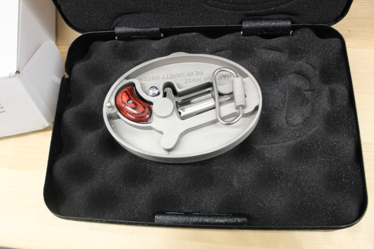 North American 22 L.R. Belt Buckle Gun With Gun Safe New In The Box .22 ...