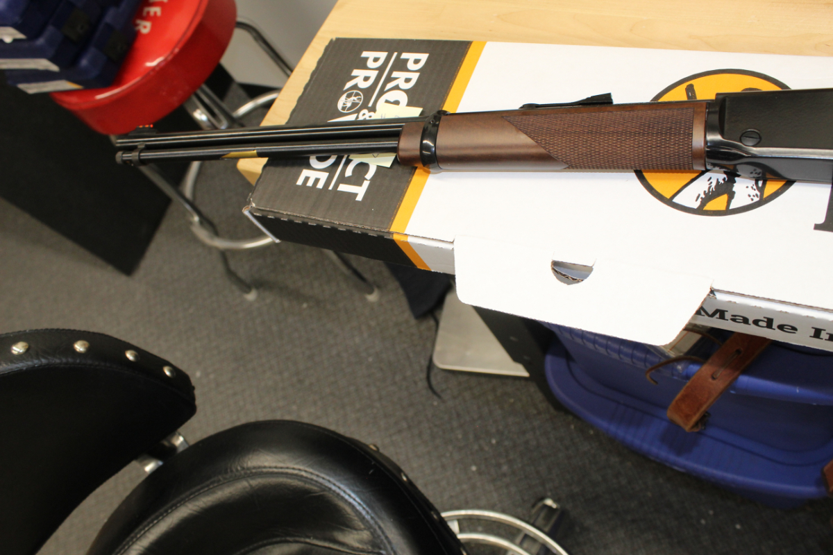 Henry Hoo1v In 17 Hmr Deluxe Checkered Stock Is New In The Box With No ...