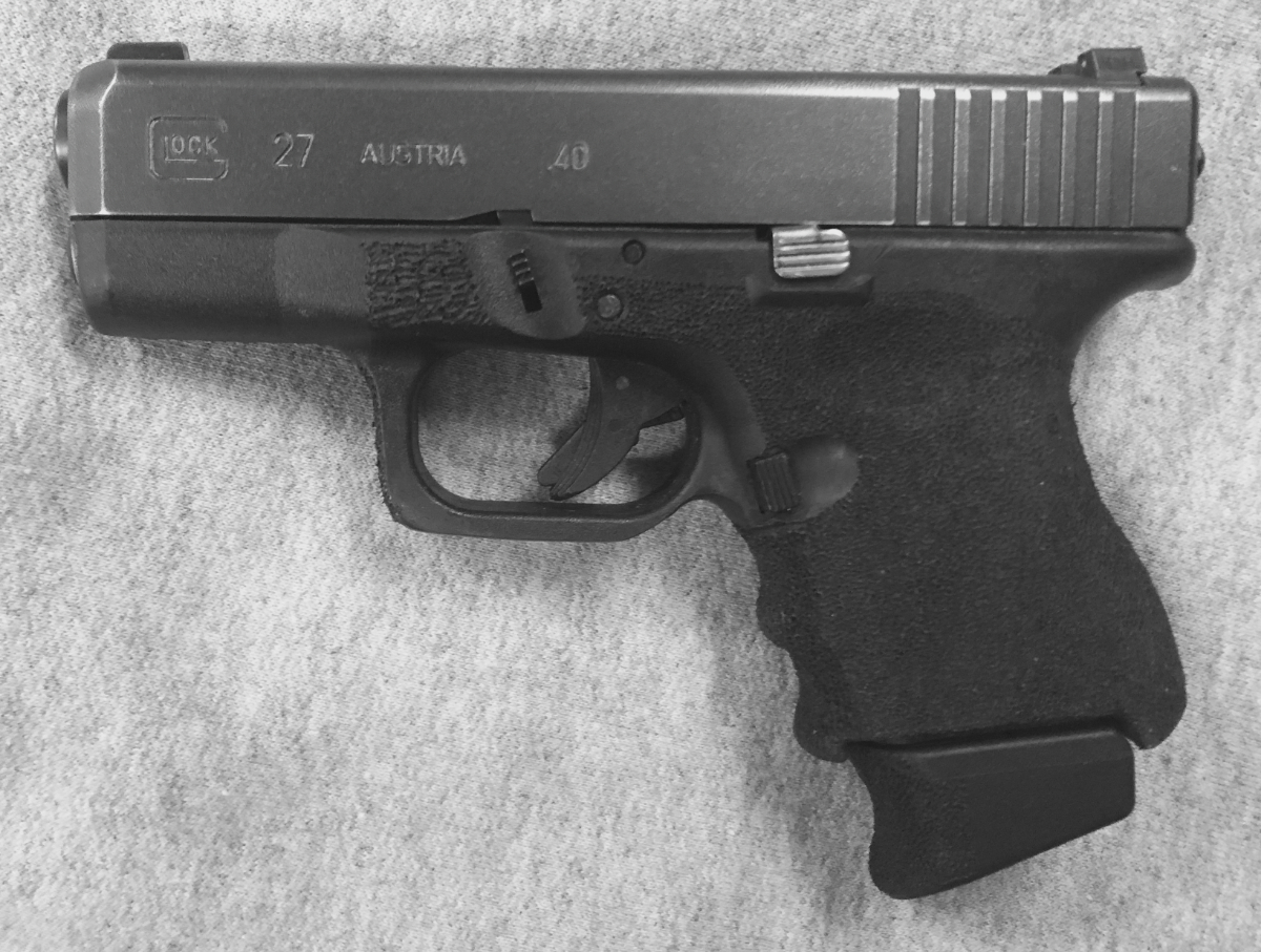 Glock model 27 / 40S&W .40 S&W 17246957 - GunAuction.com