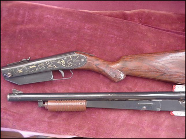 Daisy Model 25 Pump Bb Gun Gold Ducks & Hunter Ex For Sale at ...