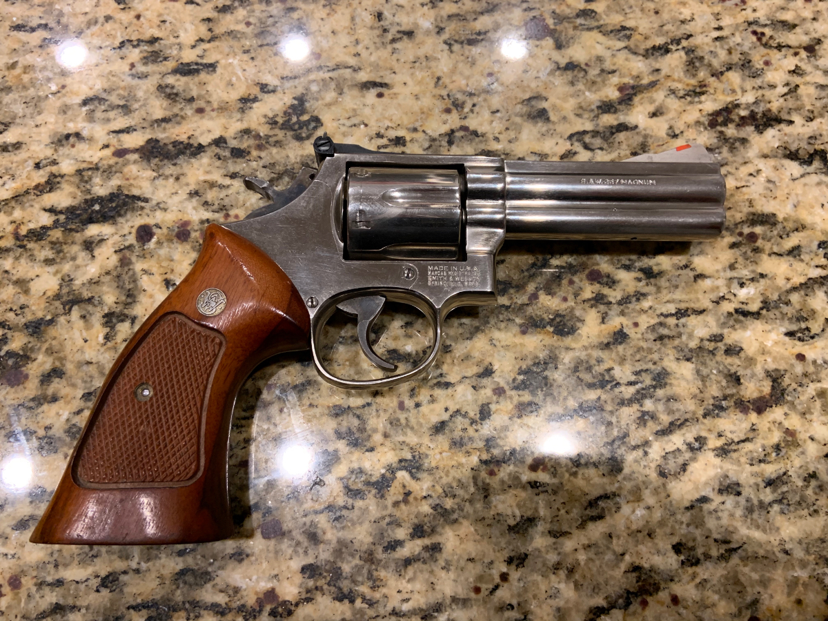Smith & Wesson Model 586 Nickel 4 Inch Barrel Made 1983 .357 Magnum For ...