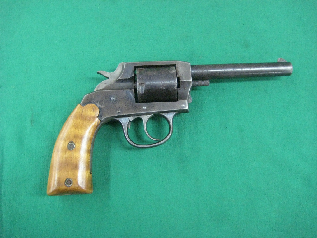 U.S. REVOLVER CO DOUBLE/SINGLE ACTION REVOLVER WALNUT GRIPS 6 SHOT ALL ...