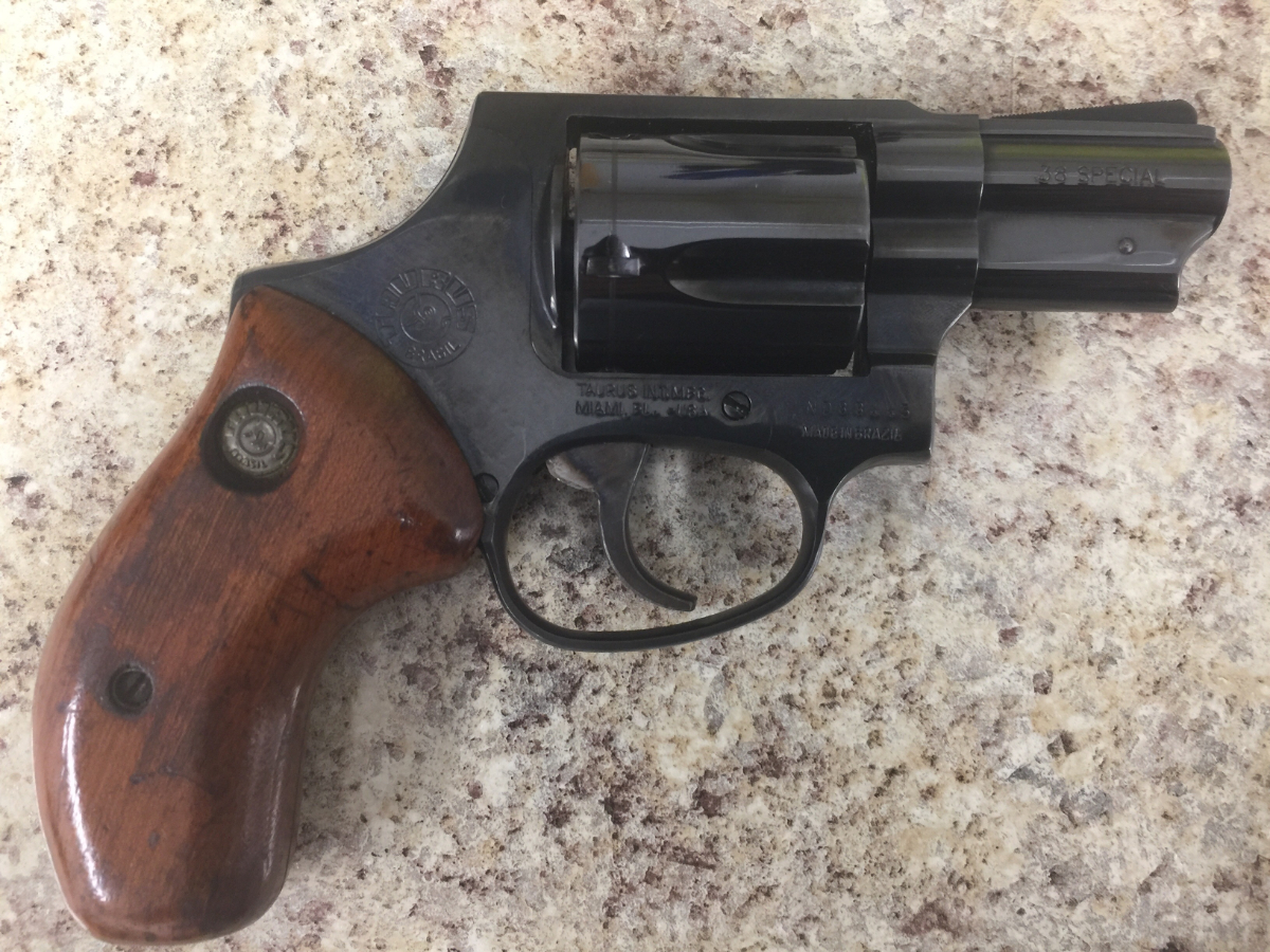 Taurus International Mfg. Co. - 38 SPECIAL SNUB NOSE HAMMER LESS TAURUS ...
