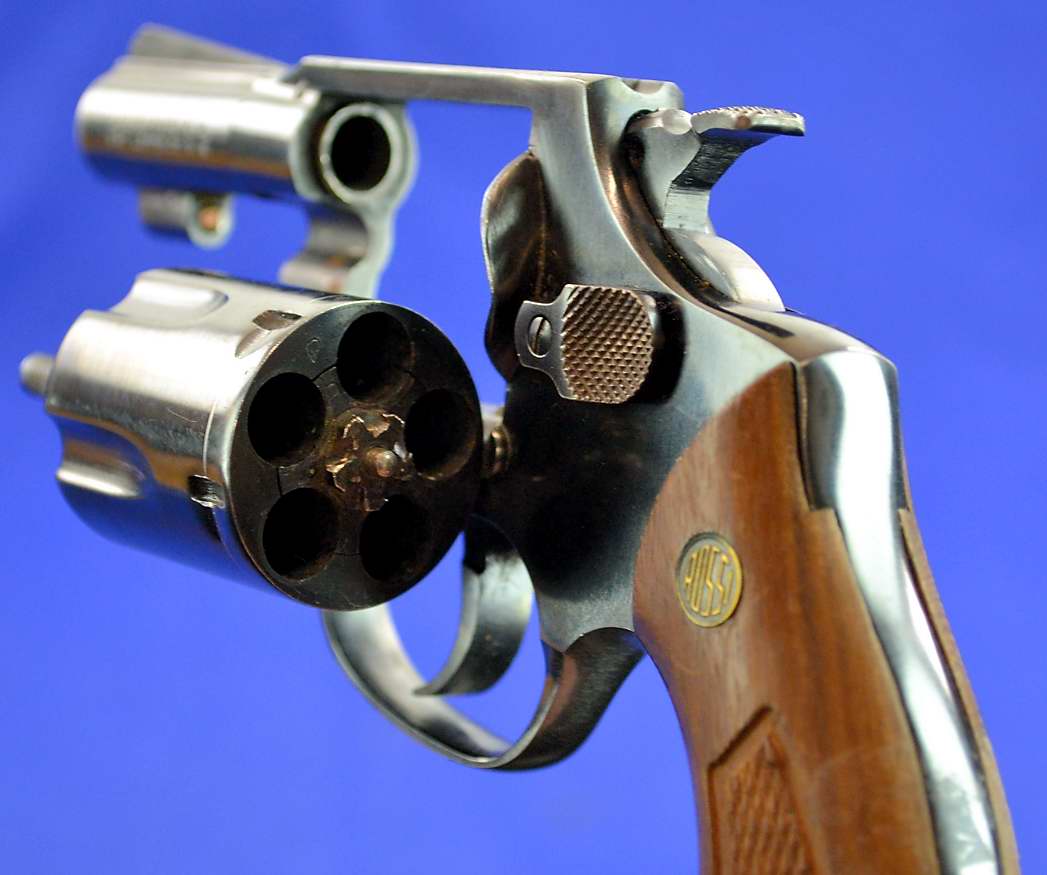 Rossi, Amadeo Model 685 .38spl Revolver For Sale at GunAuction.com ...