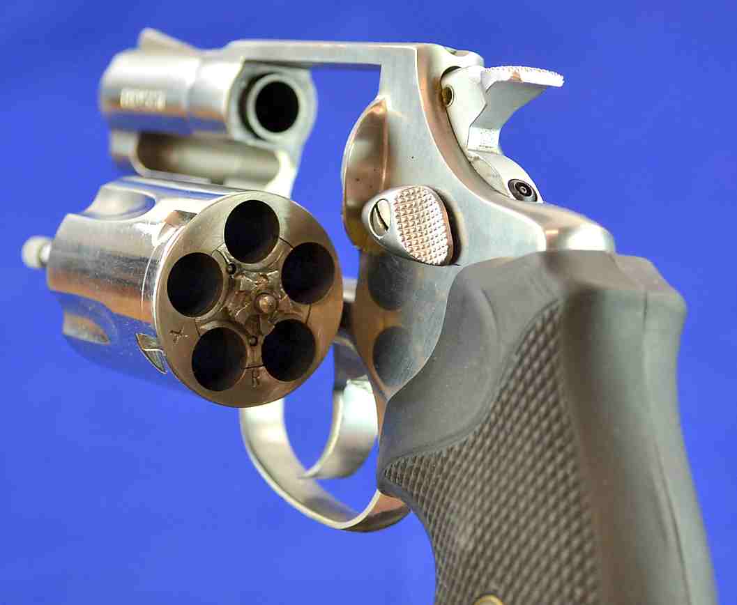 Rossi Firearms Model R352 .38spl Revolver For Sale at GunAuction.com ...