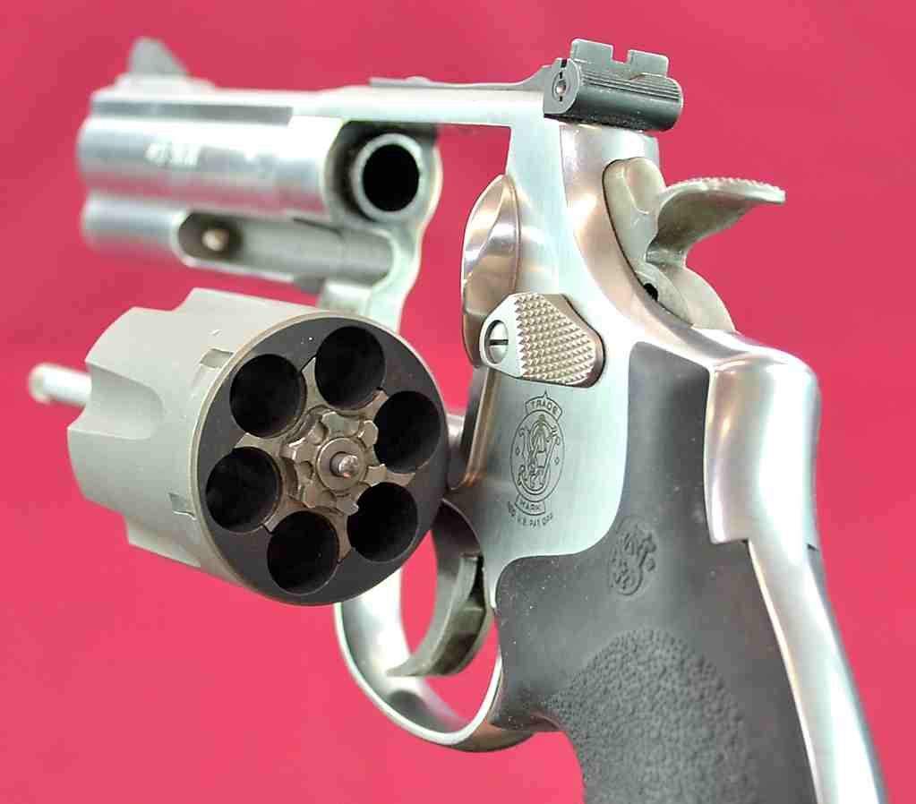 Smith & Wesson Model 646 .40s&W Revolver For Sale at GunAuction.com ...