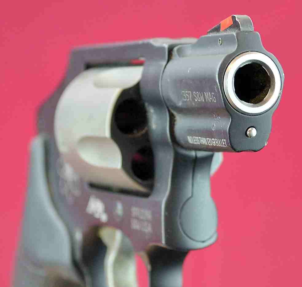 Smith & Wesson Model 340pd .357mag Revolver For Sale at GunAuction.com ...