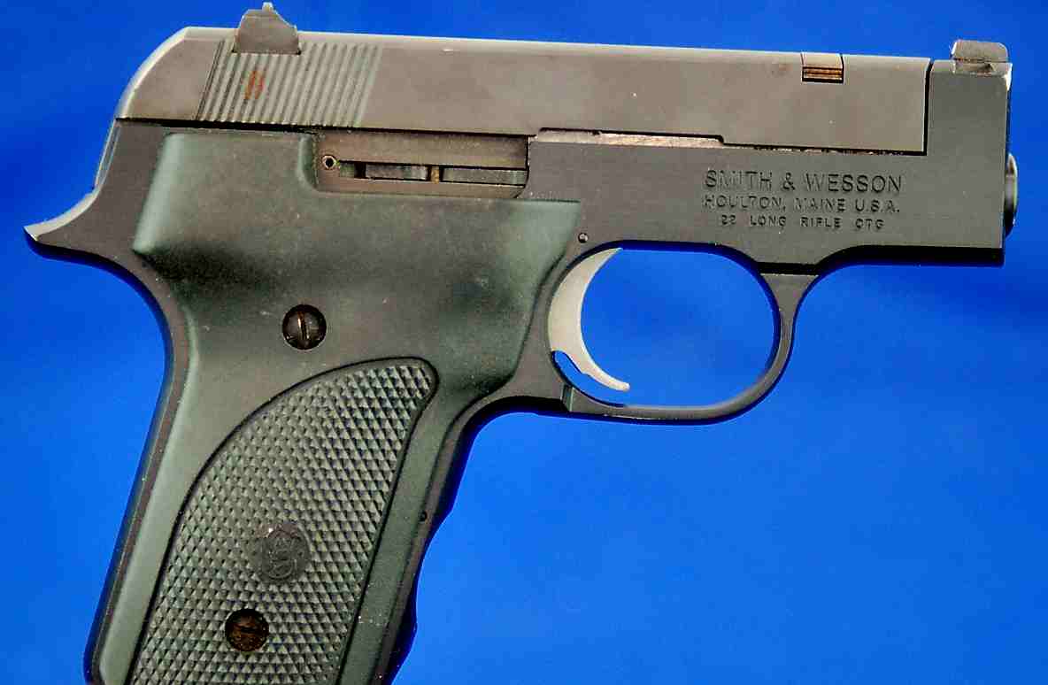 Smith & Wesson Model 2214 .22lr Semi-Auto Pistol For Sale at GunAuction ...