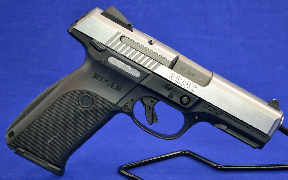 Ruger Model Sr40 .40s&W Semi-Auto Pistol (Hc) For Sale at GunAuction ...